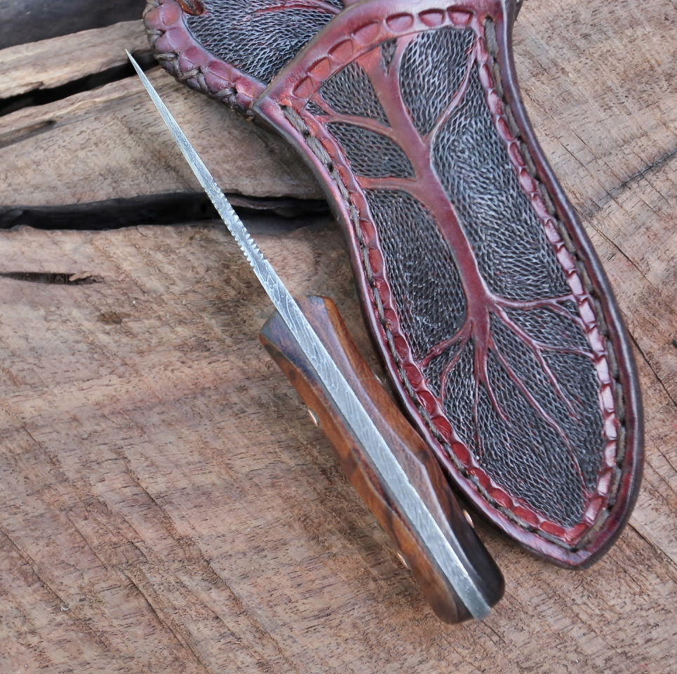 Cable neck knife (oil drill rig) , ironwood – C Thomas Knives